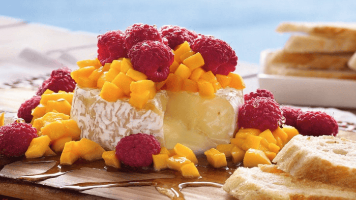 Cedar-Planked Brie, Mango and Berries Cedar Works